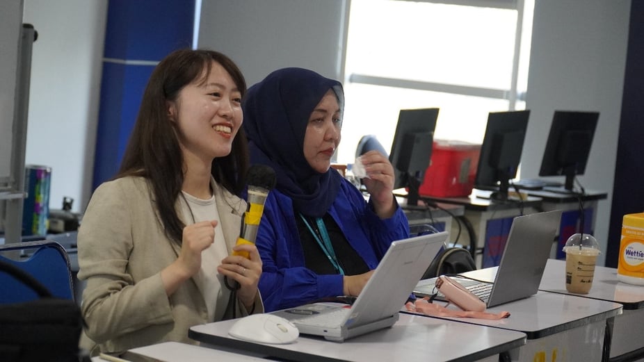 B-EN-Gが、インドネシア職業高校「ミトラ・インダストリMM2100」の会計学科に講師を派遣 日系製造業に就職する生徒のスキルアップに貢献 | セカイのチカラ 世界を支える未来を創る ...